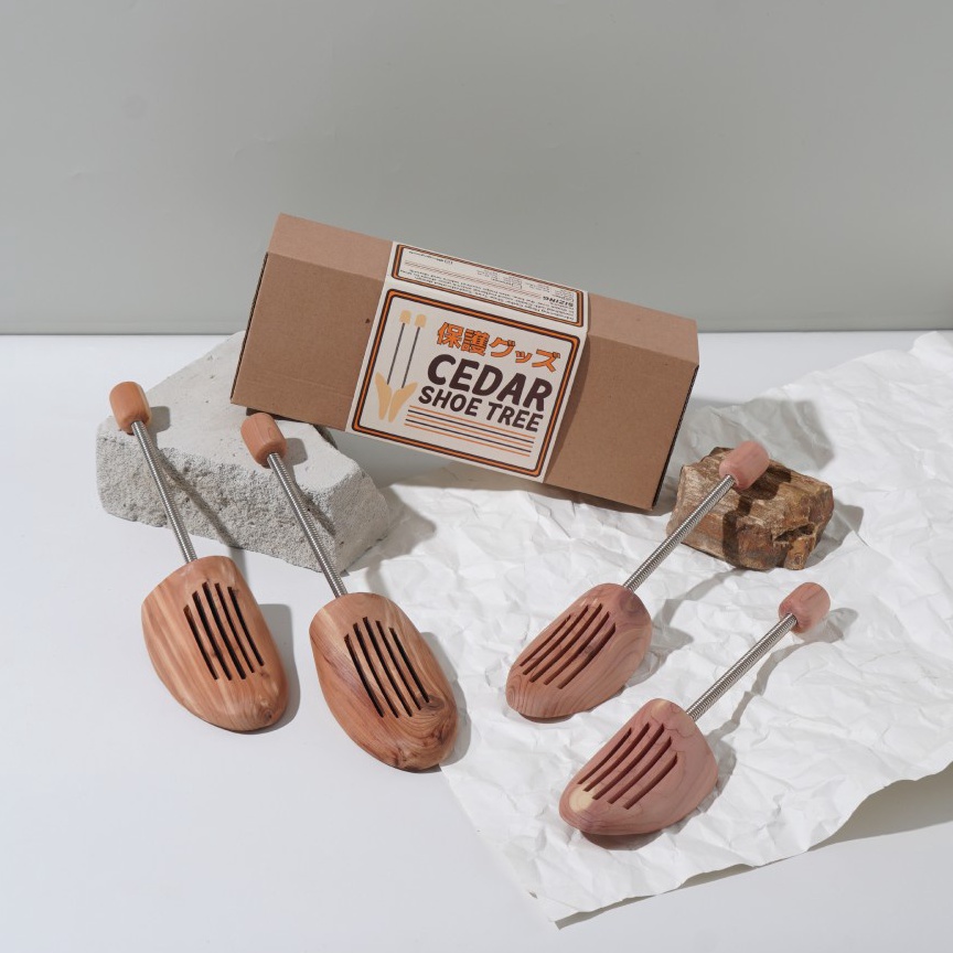 Jual Hogo Cedar Wood Shoe Tree Shoetree Saddle Catokan Ganjal Sepatu ...