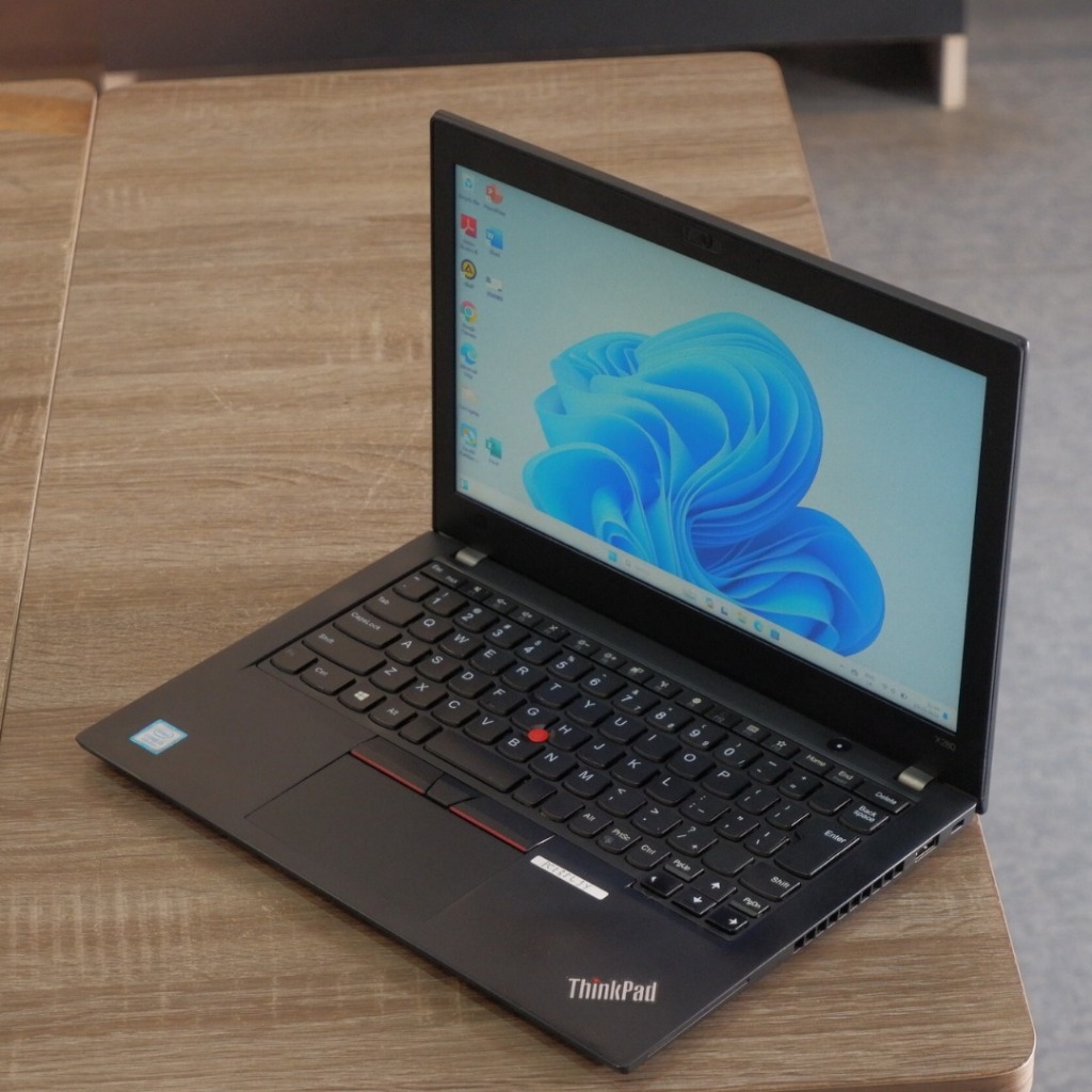 Jual ThinkPad X280 Core i3 Ram 4Gb SSD 256Gb Gen8 8CPU LENOVO Mulus ...