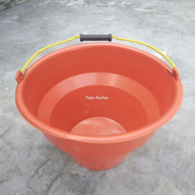 Jual Ember Cor / Ember Proyek Bangunan / Timba Cor TC-15 Anti Pecah ...