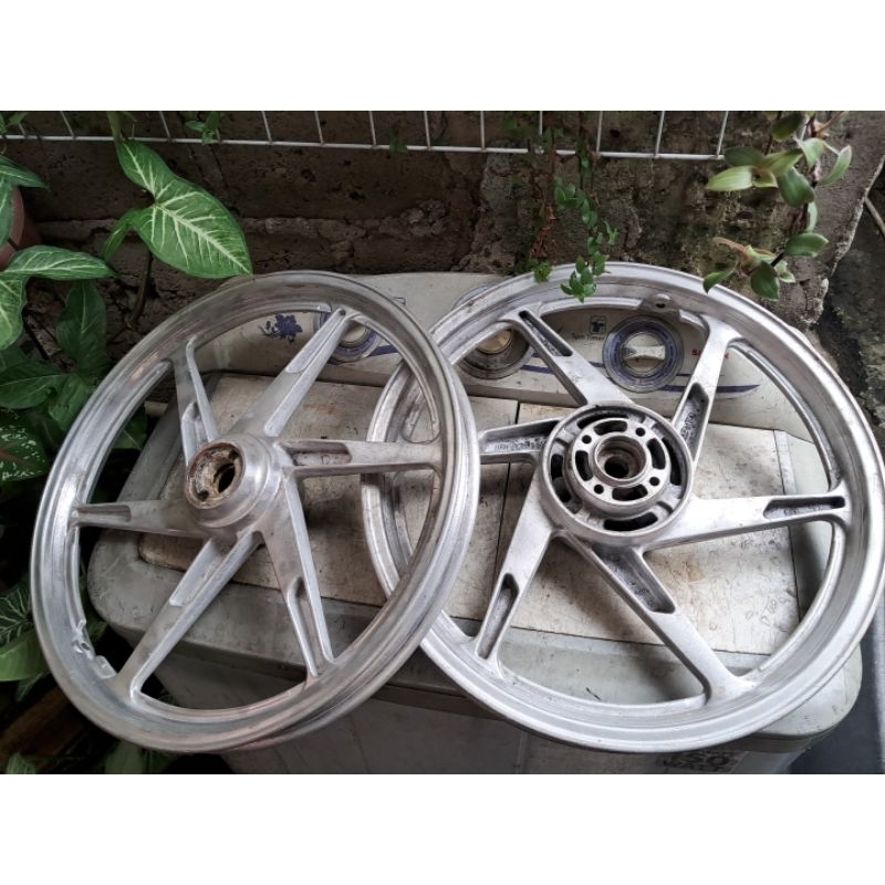 Jual Velg satria ru 120 lumba satria r hiu satria r suzuki pelek racing ...