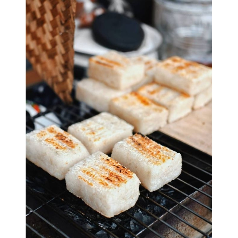 Jual Ketan Bakar Khas Lembang - Paket Ketan Isi 4 dengan Bumbu Kacang ...