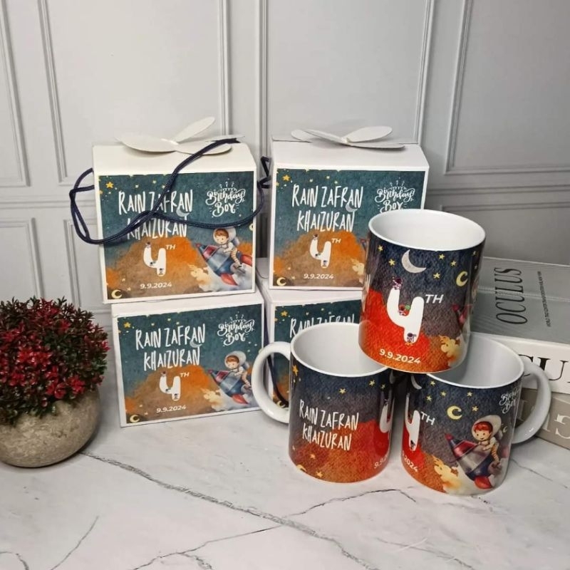 Jual Souvenir mug custom kemas box stiker sisi depan | Shopee Indonesia