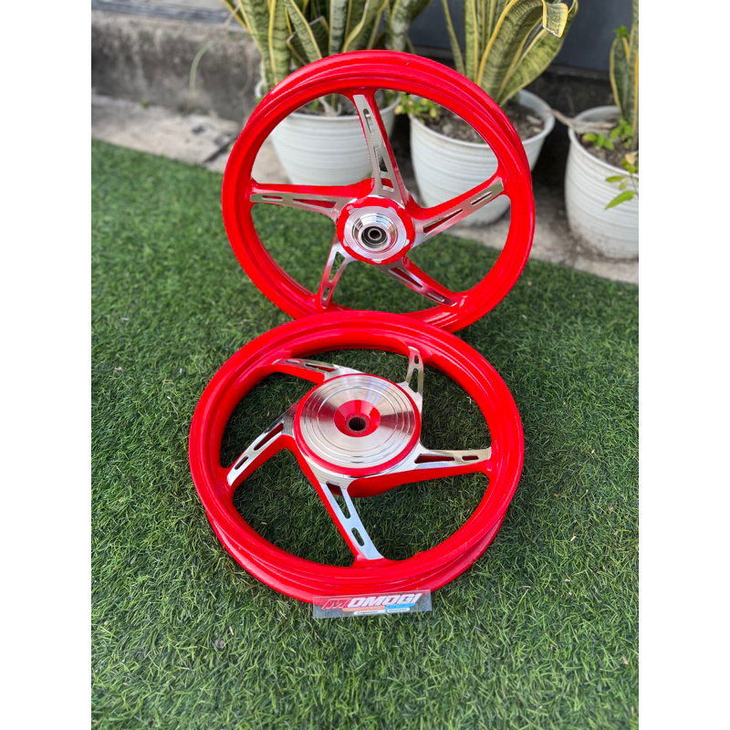 Jual velg beat p1/vario 125 kzr custom,pnp scoopy,genio,vario 150 ...