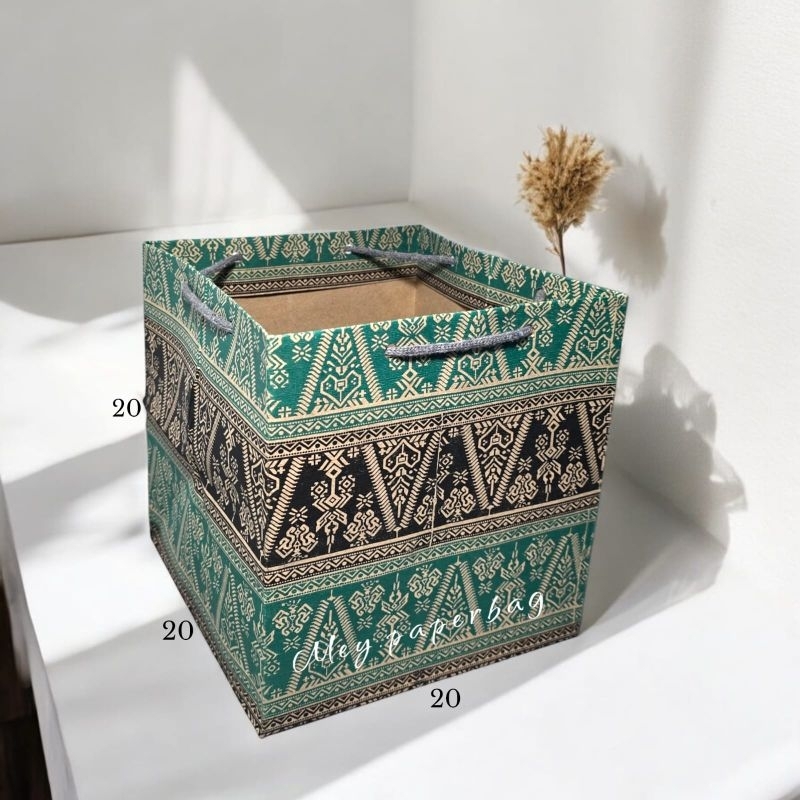 Jual Paper Bag Kotak Polos Motif 20x20 | Kotak Kue | Tumpeng Mini ...