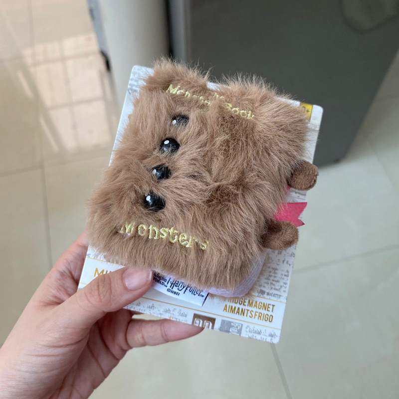 Jual The Monster Book Buku Boneka Magnet Kulkas Miniso x Harry Potter ...