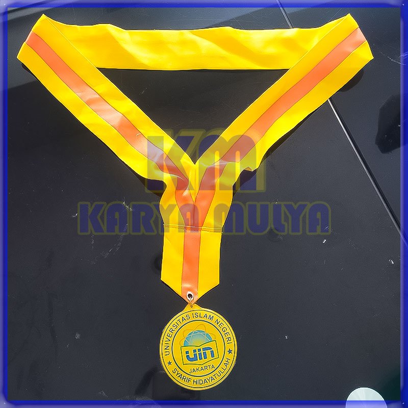 Jual Medali Wisuda Logo UIN Medali Kelulusan Univesitas Islam Negeri Medali Universitas Custom ...