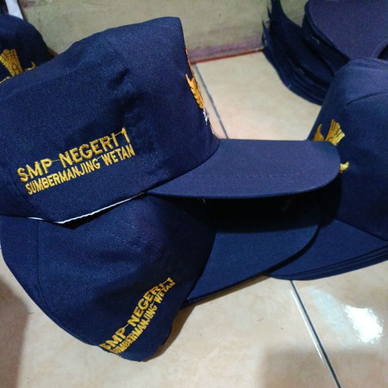 Jual topi smp bisa pake nama sekolah minimal 50pcs | Shopee Indonesia