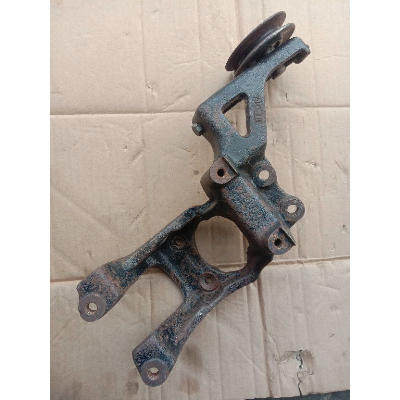 Jual breket bracket AC mobil TOYOTA Kijang super kijang grand extra ...