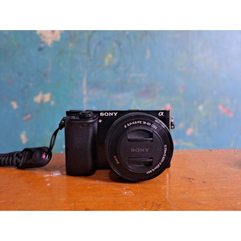 Jual Sony A6000 + Lensa Kit 16-50mm | Shopee Indonesia