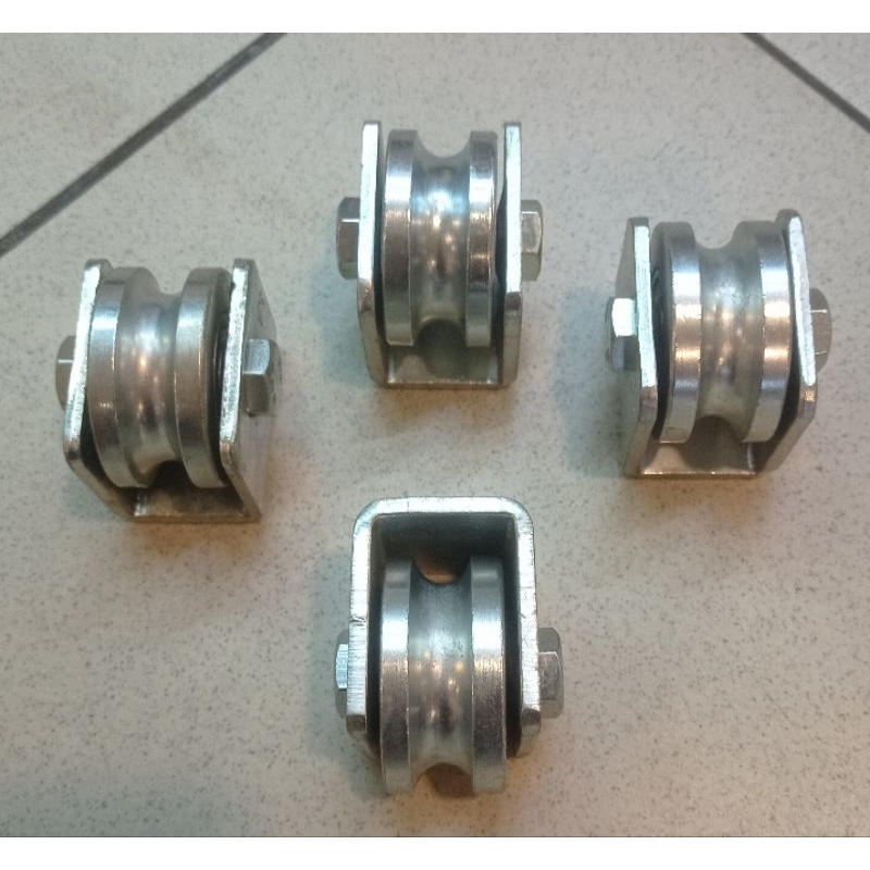 Jual roda pintu pagar/roda pintu gerbang /roda pagar besi/roda besi 2 ...