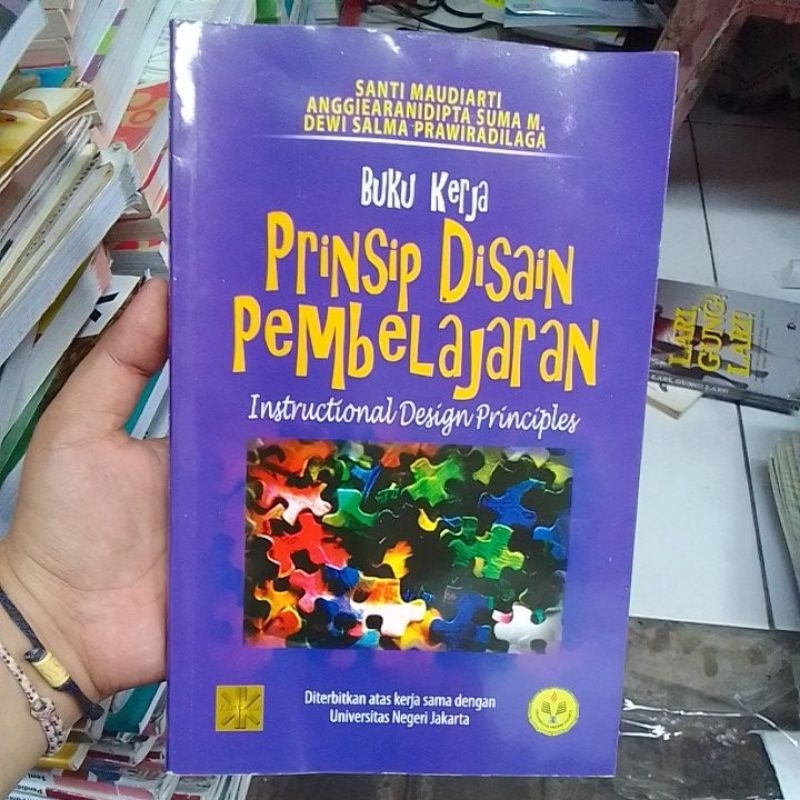 Jual buku kerja prinsip disain pembelajaran instructional design ...