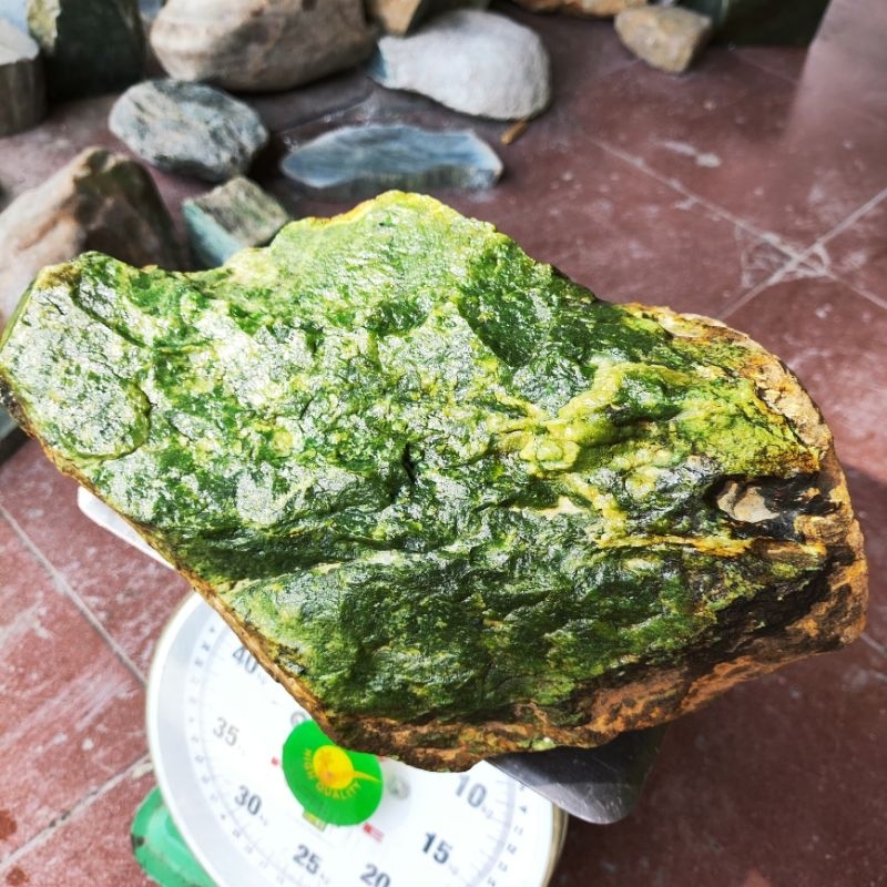 Jual BATU GIOK NEPHRITE BONGKAHAN 7KG | Shopee Indonesia