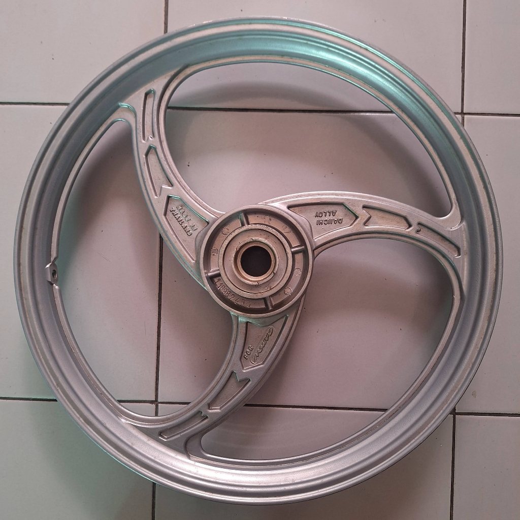 Jual VELG YAMAHA NOUVO DAICHI ALLOY SILVER BELAKANG (PROMO) | Shopee ...
