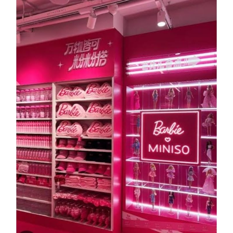 Jual Miniso x Barbie backpack/ koper/ Tote bag | Shopee Indonesia