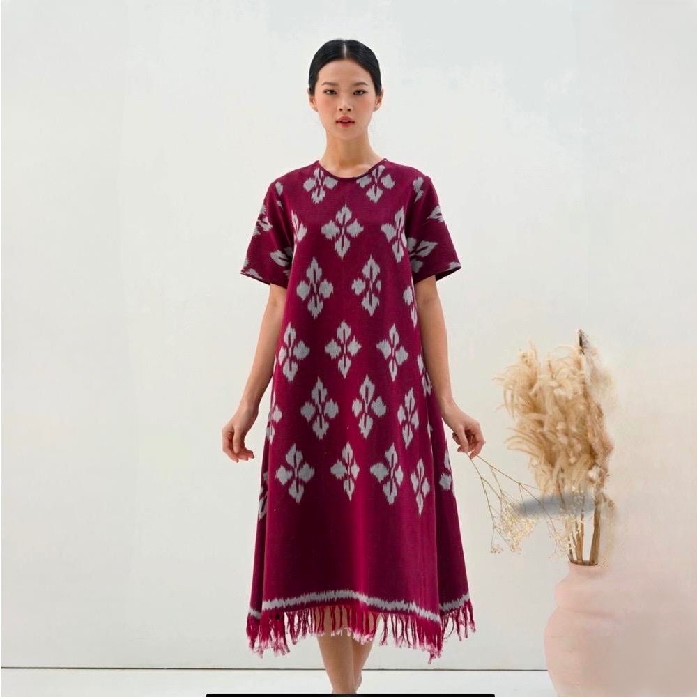 Jual Dress Rumbai Tenun Etnik Model Silang Baju Tenun Kerja Casual ...