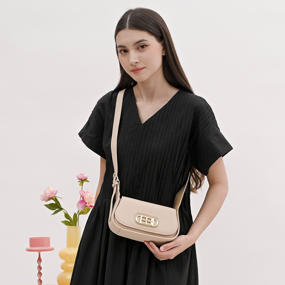 Jual Gobelini 1331 Caroline Flap Crossbody Bag | Shopee Indonesia