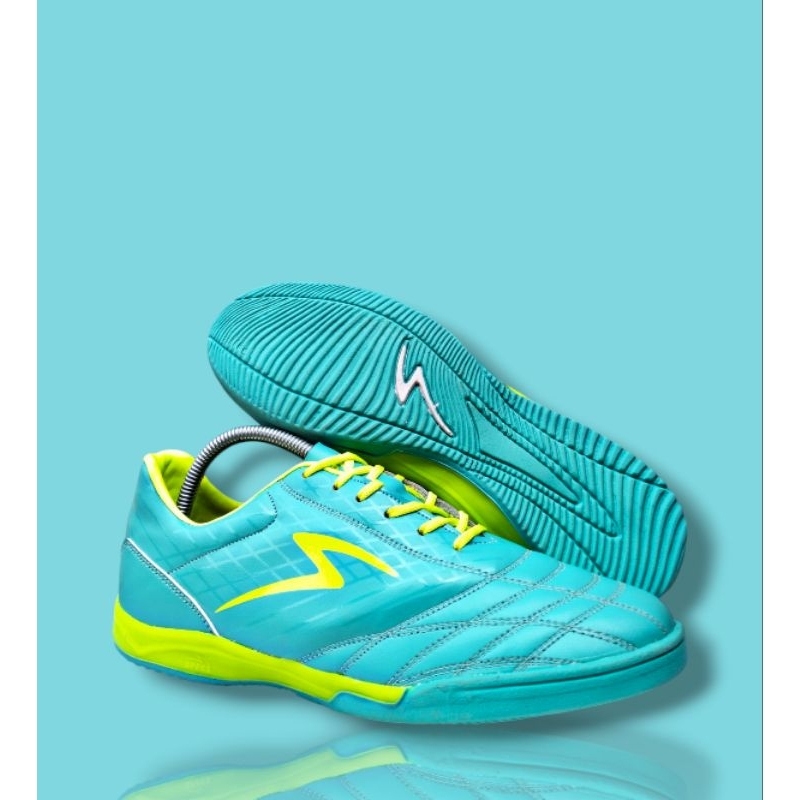 Jual sepatu futsal specs infinity free kaos kaki dan decker | Shopee ...