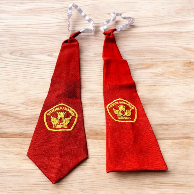 Jual DASI SD DASI ANAK SEKOLAH SD PUTRA DAN PUTRI MERAH | Shopee Indonesia