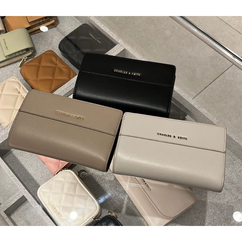 Jual dompet charles&keith new arrival | Shopee Indonesia