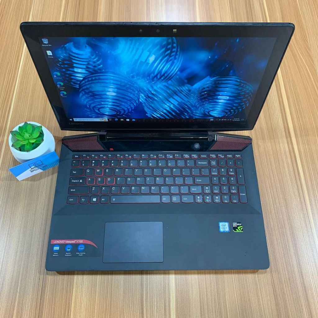 Jual LENOVO IDEAPAD Y700 CORE I7 GEN 6 RAM 16GB/SSD256GB+1 TB SECOND ...