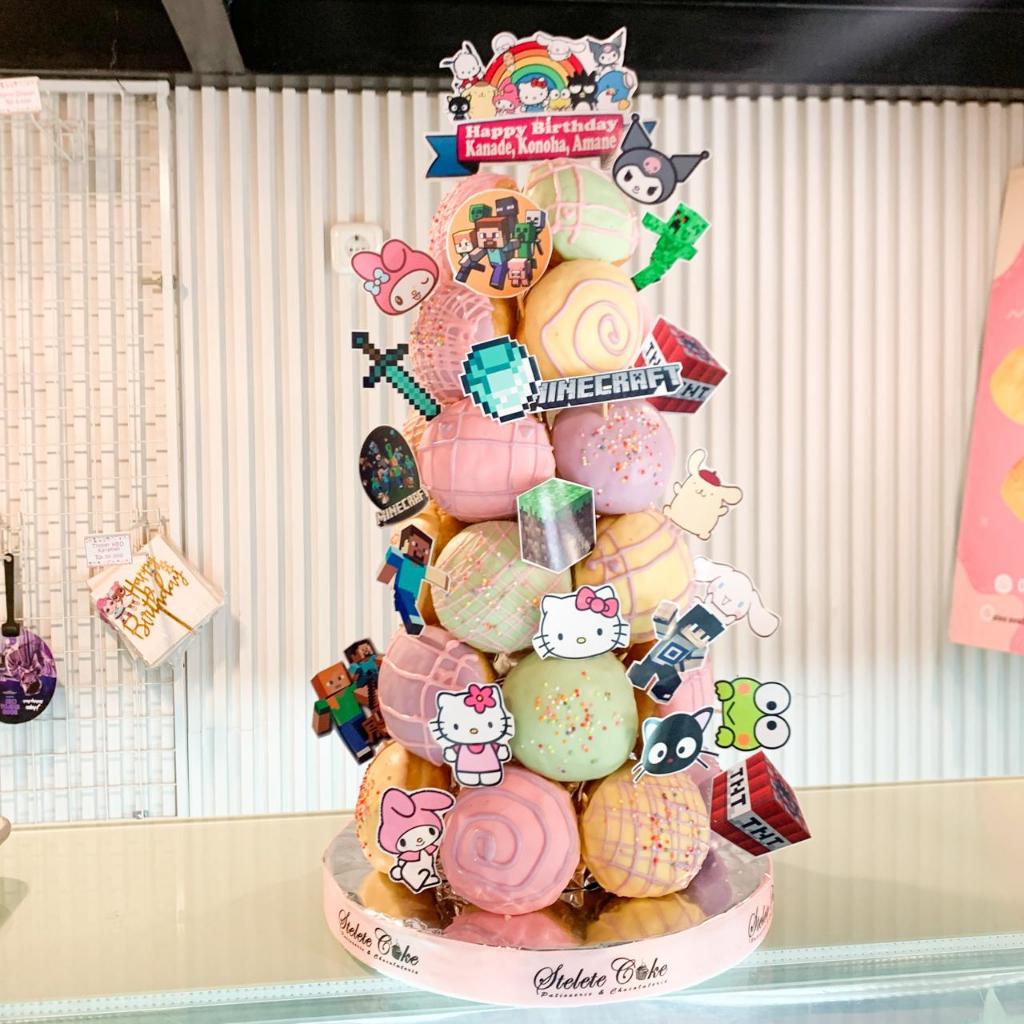 Jual Donat Ulang Tahun/Donat Ultah/Donat Tower Tema Melody Hello Kity ...