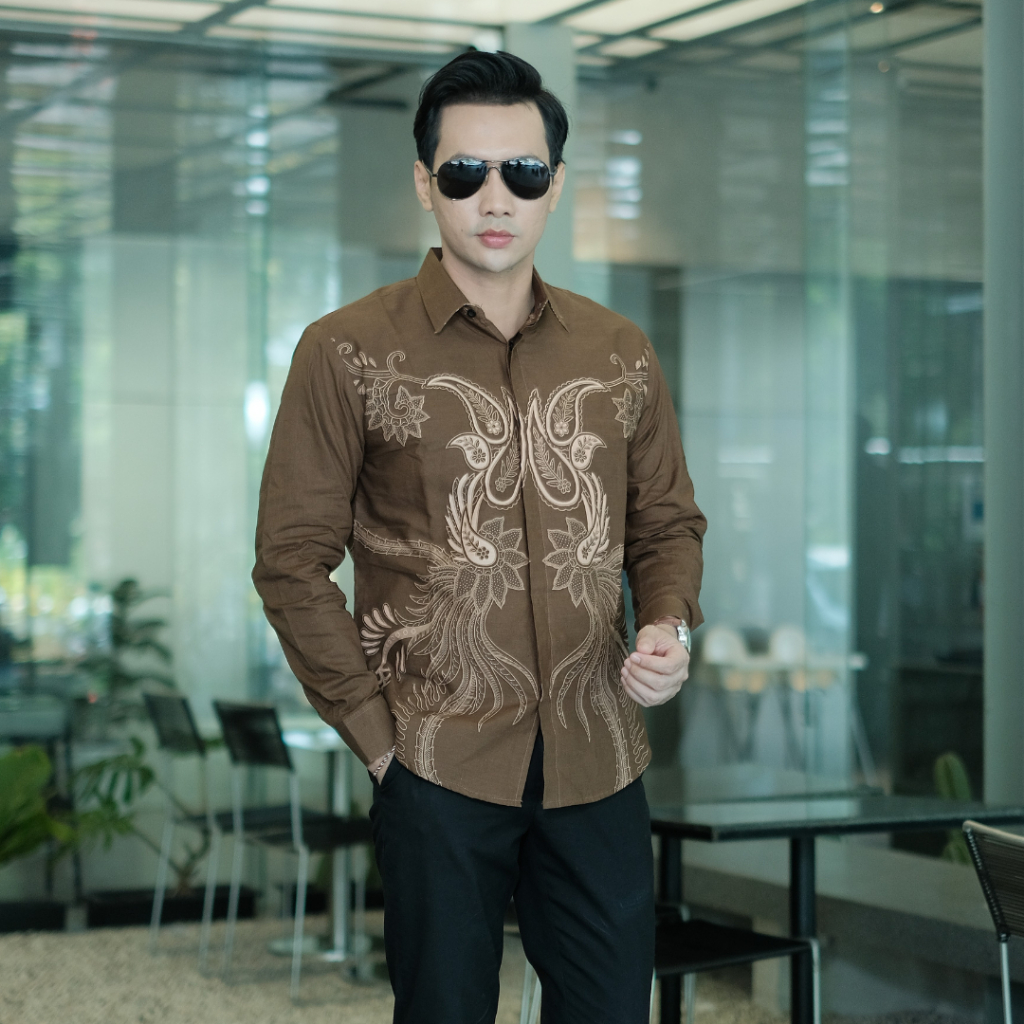 Jual BATIK NINGRATAN MOTIF ASTAGUNA MOCCA Kemeja Batik Pria Lengan ...