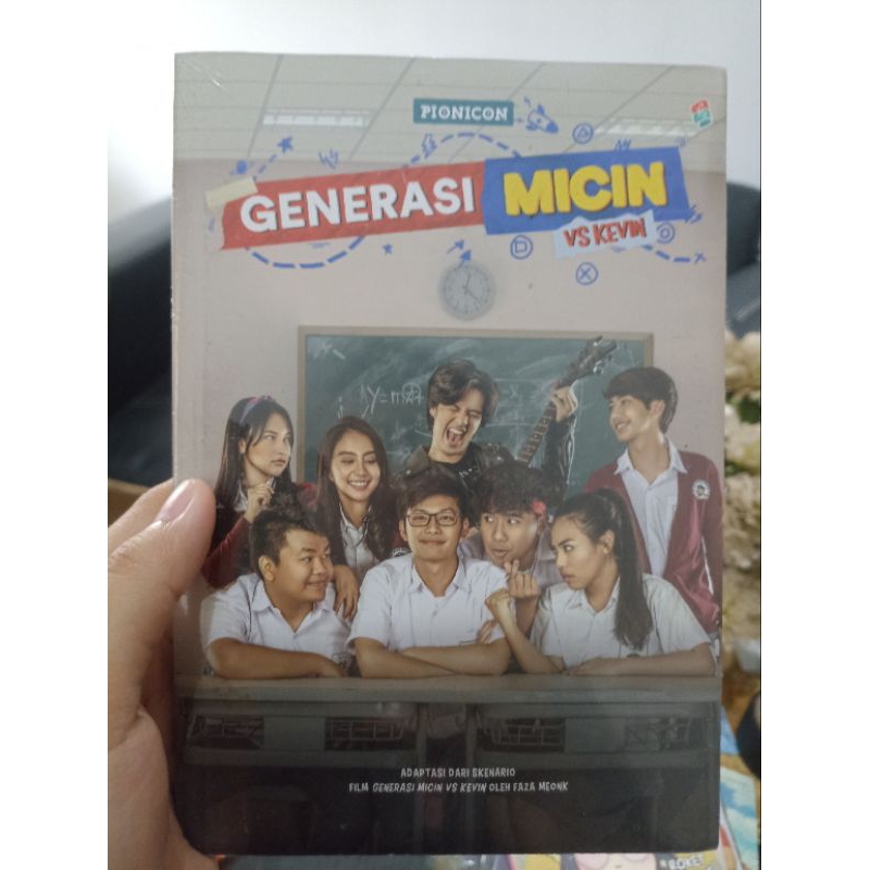 Jual Buku Generasi Micin Vs Kevin | Shopee Indonesia