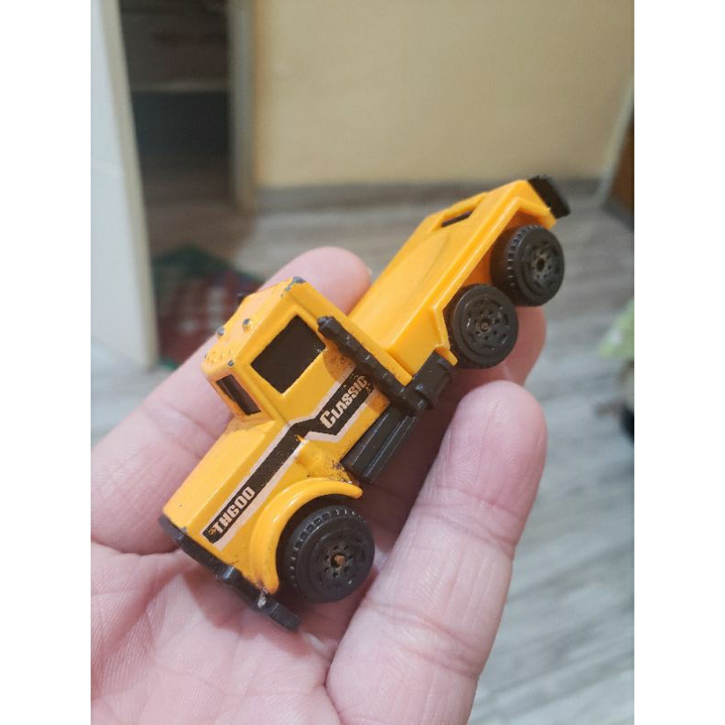 Jual JUALAN MAINAN MOBILAN MOBIL TRUCK TRUK KUNING YELLOW YELOW FUSO ...