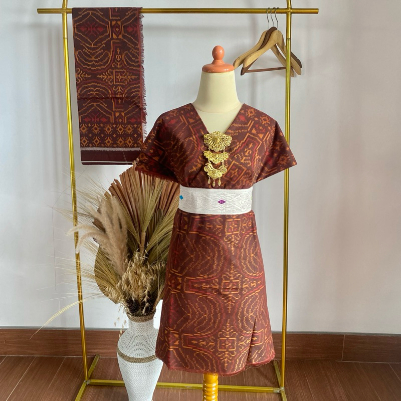 Jual KAIN TENUN ENDEK KHAS BALI MOTIF ETNIK WARNA COKLAT ANTIK ...