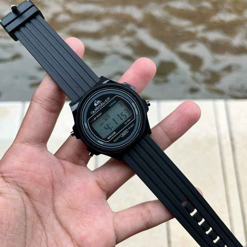 Jual SS.id READY JAM TANGAN DIGITAL UNISEX TALI KARET. | Shopee Indonesia