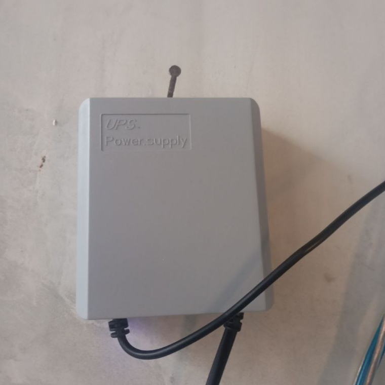 Jual UPS Power Supply Listrik 12V-2A Sumber Daya Tak Terputus [Modem ...