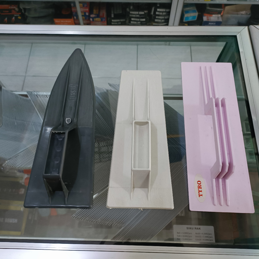 Jual Raskam Plastik Pvc Roskam Cetok Plester Trowel Acian Tembok ...