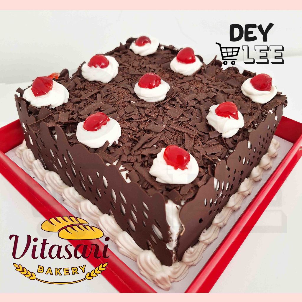 Jual VITASARI Black Forest Birthday Cake Kotak Persegi Kue Ulang Tahun ...