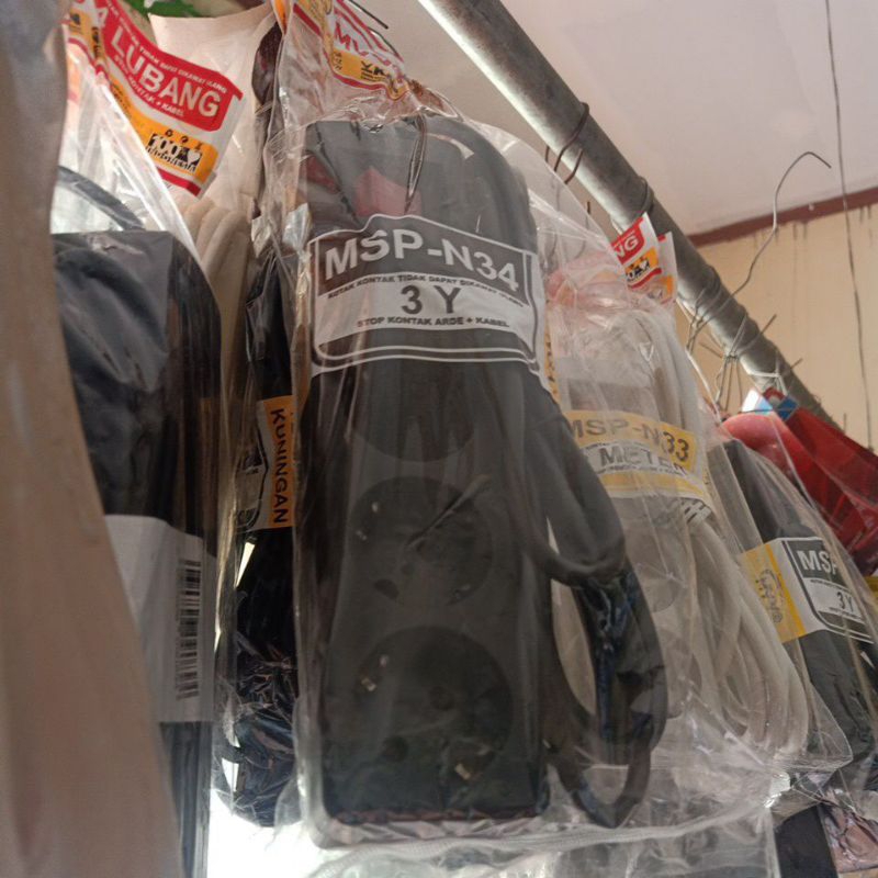 Jual terminal Kuningan tiga lubang, colokan listrik | Shopee Indonesia