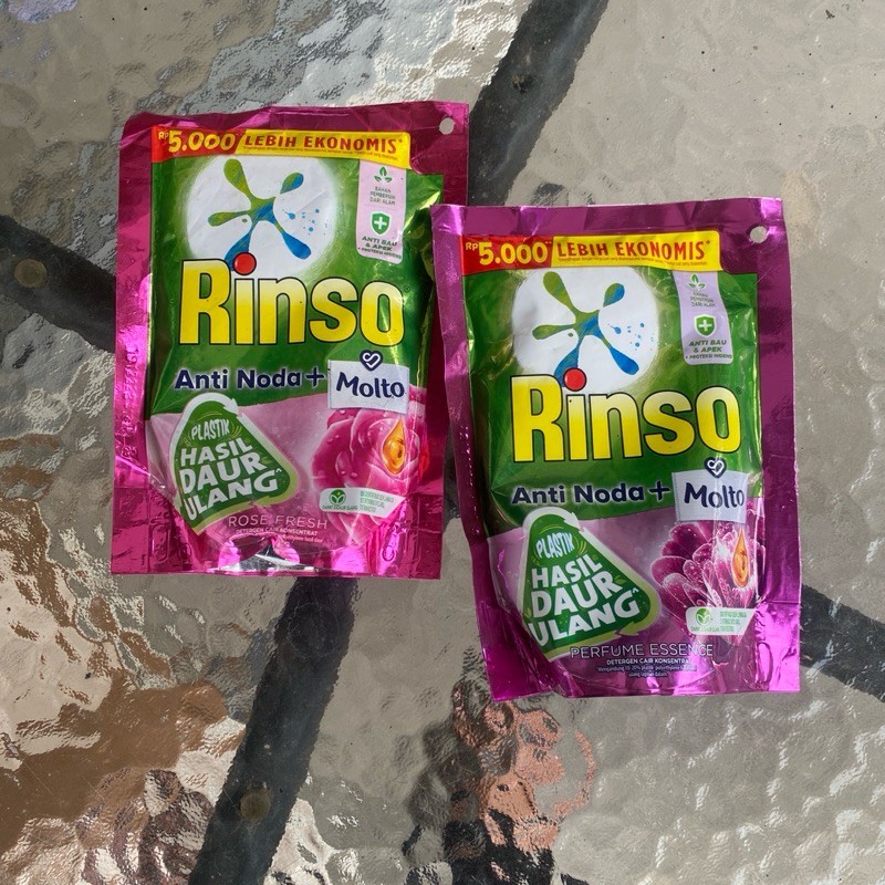 Jual Rinso Antinoda Molto Parfum Essence Kemasan 200 ml | Shopee Indonesia