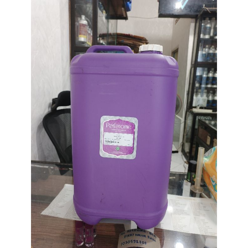 Jual Jerigen Jirigen plastik 25-30 liter bekas mulus khusus instan dan ...
