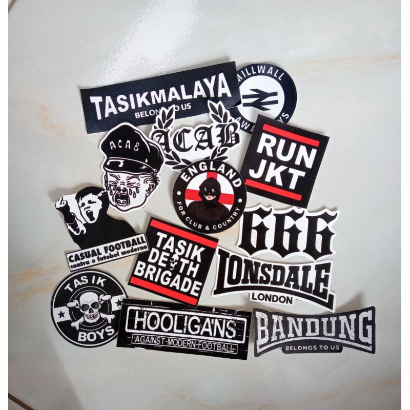 Jual STICKER PACK CASUAL ULTRAS COCOK BUAT DI HELM MOTOR MOBIL DLL ...
