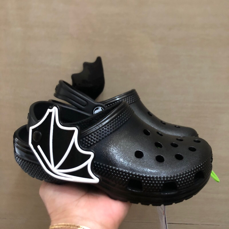 Jual Crocs hitam | Shopee Indonesia