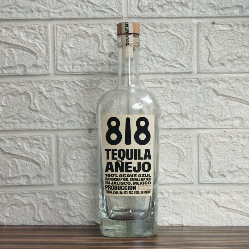 Jual Botol Kosong 818 Tequila Anejo Kendall Jenner 750ml | Shopee Indonesia