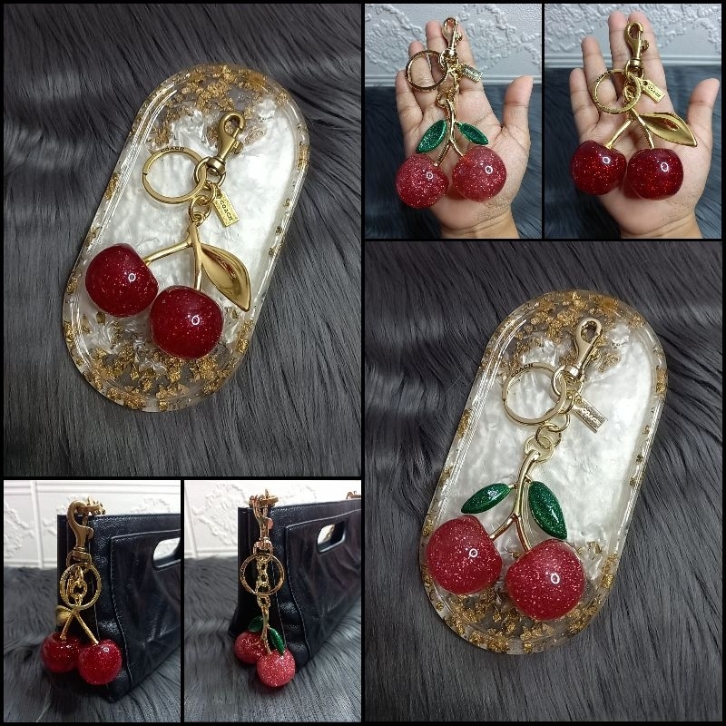 Jual GANTUNGAN KUNCI CHERY ( RED & PINK ) | Shopee Indonesia