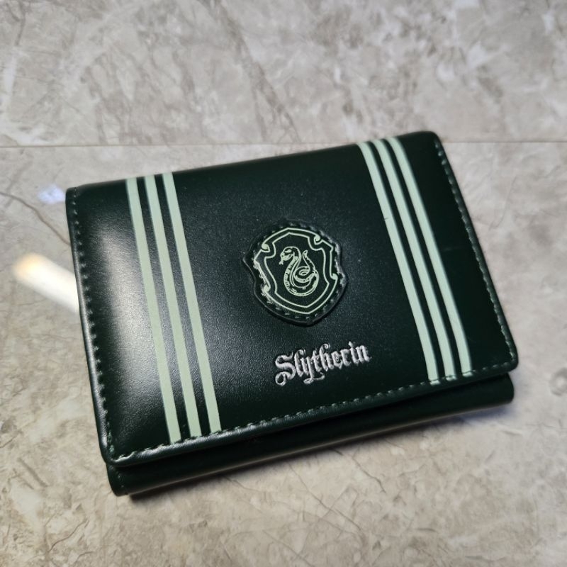 Jual HARRY POTTER x MINISO - DOMPET SLITHERIN warna HITAM HIJAU / SLYTHERIN WALLET | Shopee ...