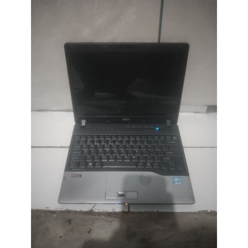 Jual Lektop lifebook merk Fujitsu core i5 gen 3 | Shopee Indonesia
