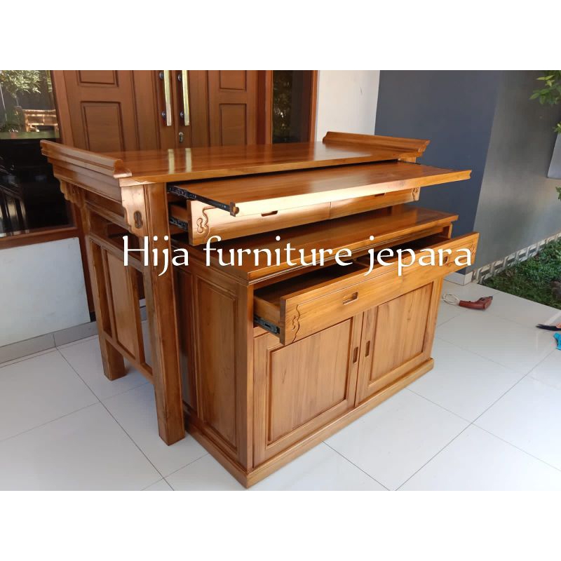 Jual Meja Altar custom cat duco merah | Shopee Indonesia
