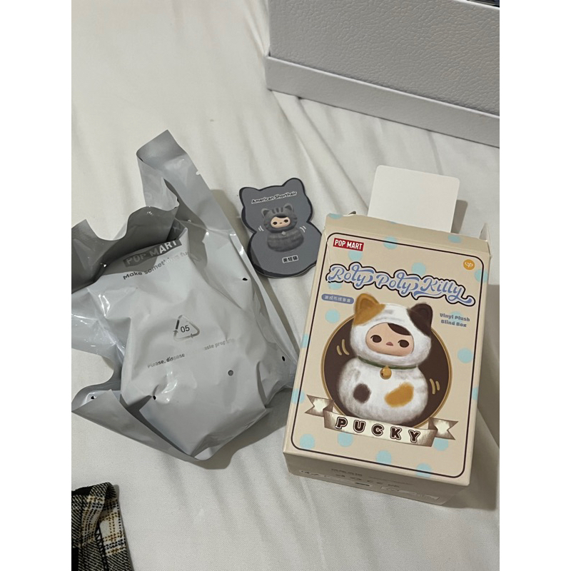 Jual pucky rolly poly kitty vinyl plush blind box SELECTED (american ...