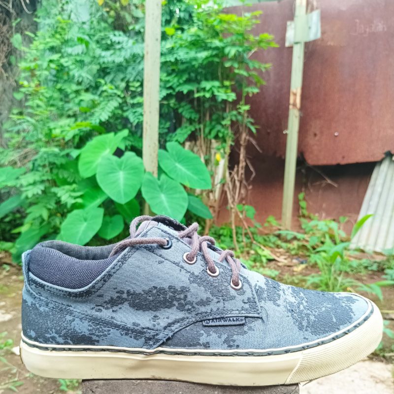 Jual Sepatu AirWalk original sneakers | Shopee Indonesia