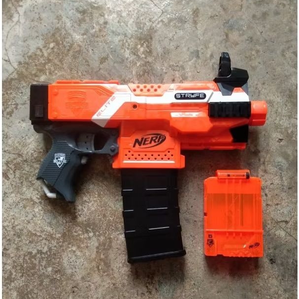 Jual Pistol Mainan NERF N-Strike Elite Stryfe Blaster | Shopee Indonesia