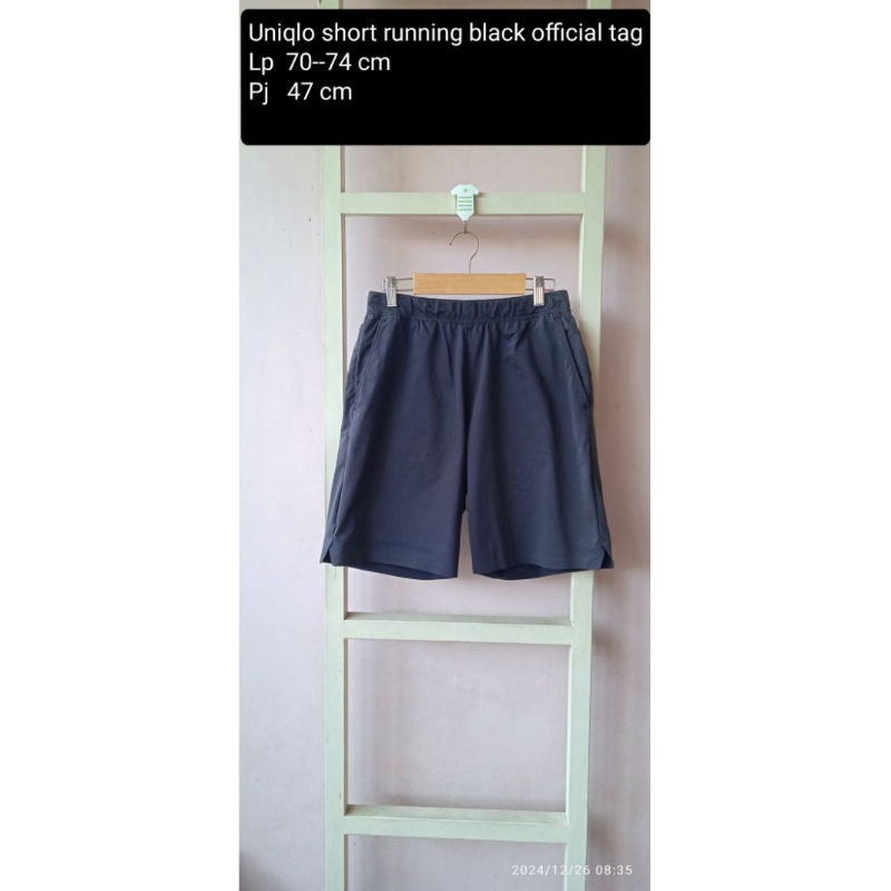 Jual Uniqlo short running black official tag | Shopee Indonesia