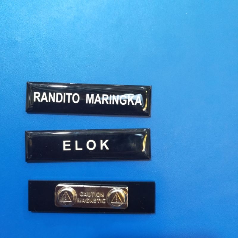 Jual Name tag#Nama dada hitam full glossy menggunakan magnet | Shopee ...