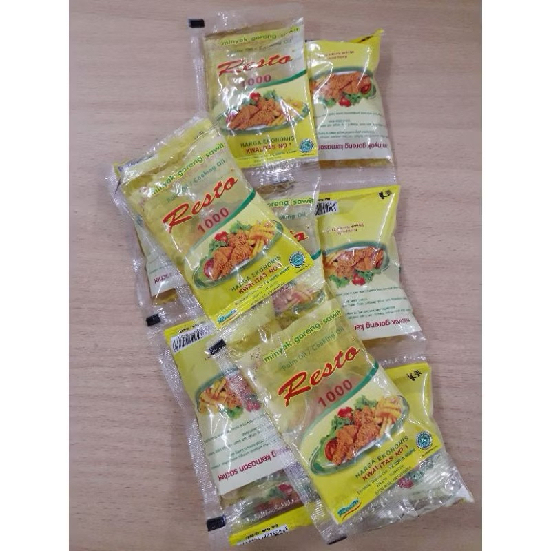 Jual MINYAK GORENG RESTO 60 ML 1 Renceng isi 10 Sachet | Shopee Indonesia