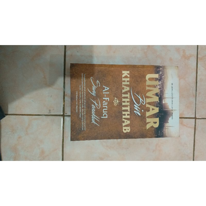 Jual buku 3 set ( Umar bin Khatab,jalan taat, prophetic parenting) | Shopee Indonesia